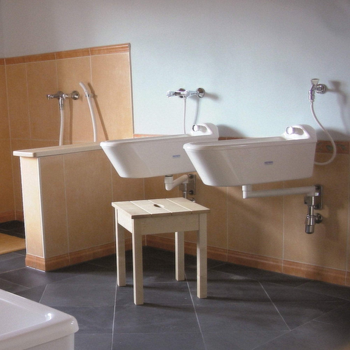 Trautwein Arm Bath – Universal Companies